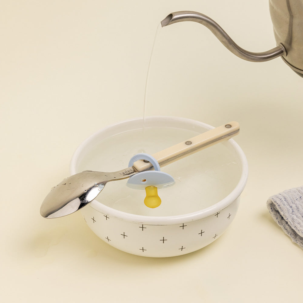 The Ultimate Guide: How to Safely Sterilize Baby Pacifiers – BIBS